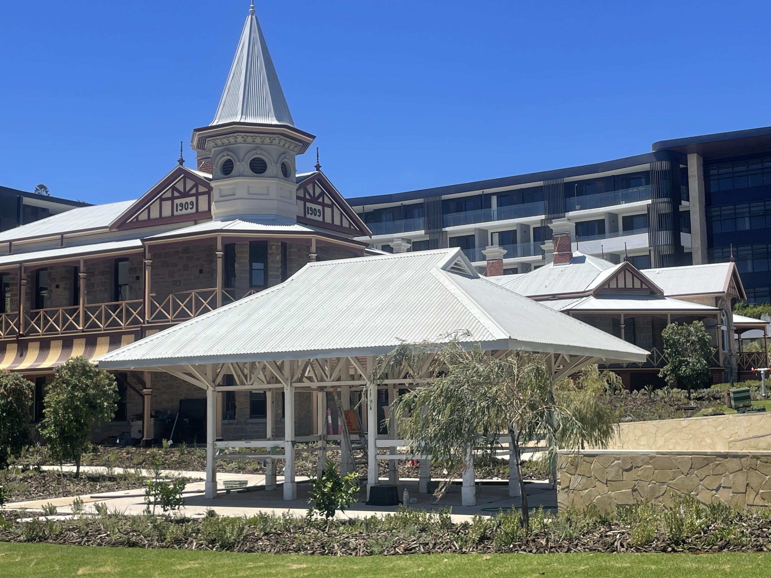 Cottesloe redevelopment rounds out 2024 with two more awards! - Marine ...